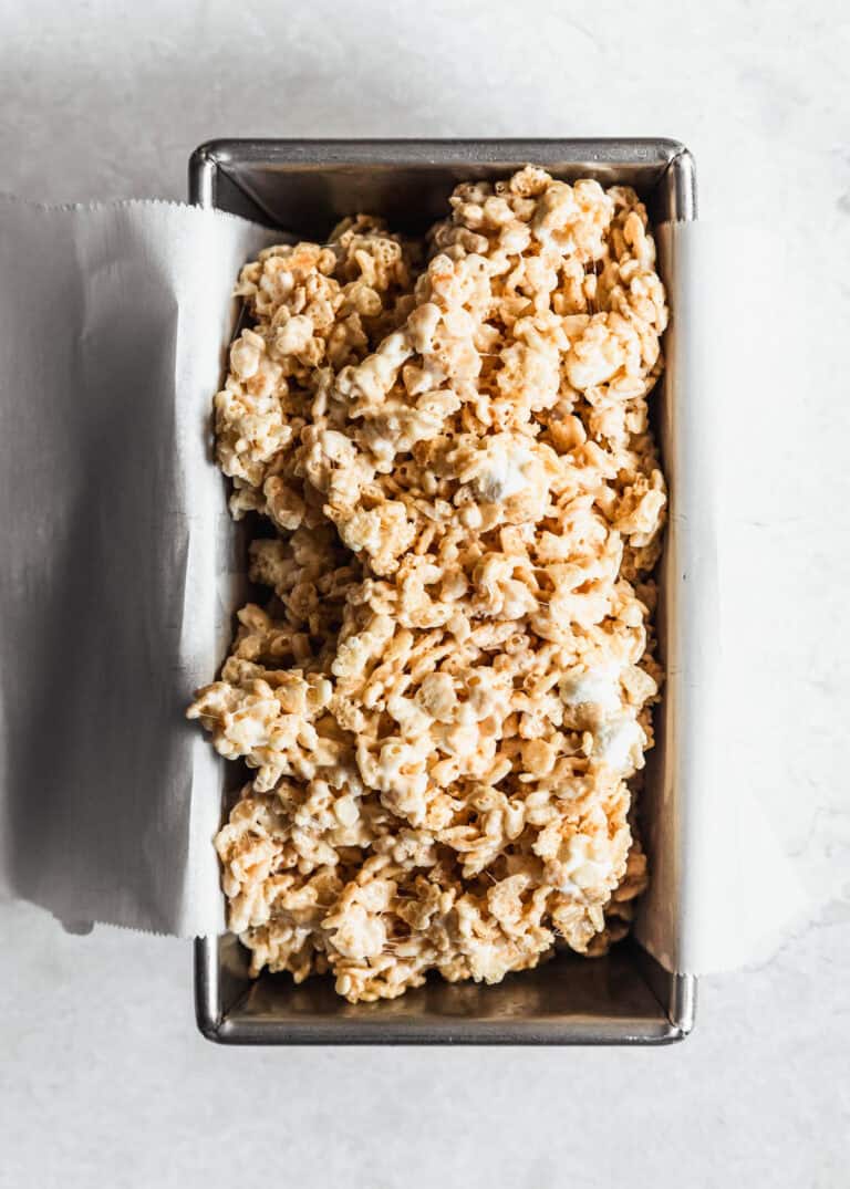 Easy Small Batch Rice Krispie Treats | Midnight Bake Club